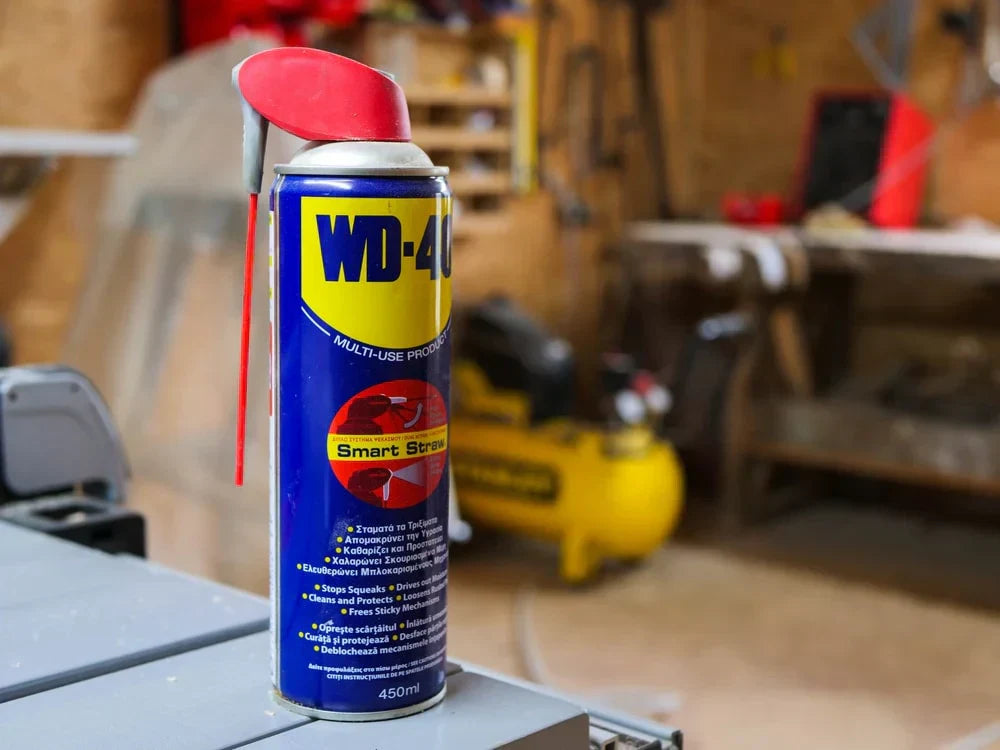 Shredder Oil Vs WD40, Which Is Better For Data Destruction Shredders?