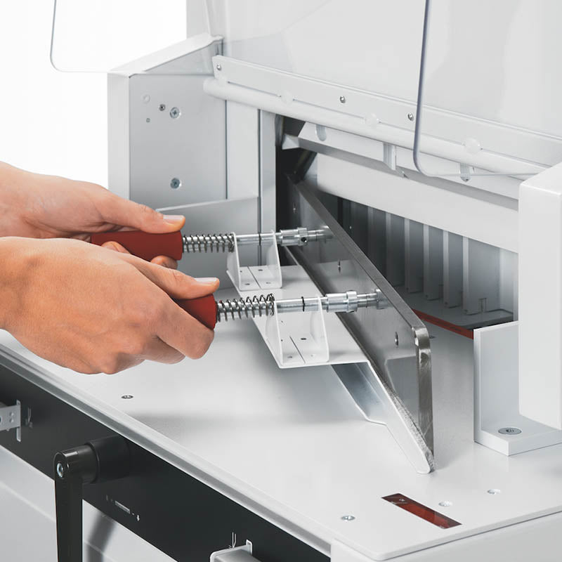 MBM Triumph 4850 Automatic 18.6" Paper Cutter - CU0416L